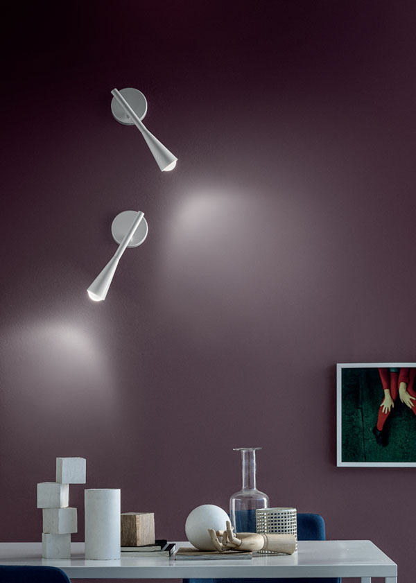 Wall lamp adjustable led light Iconic 04702